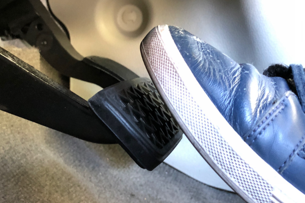 BLOWBAGETS Checklist: 10 Things to Check Before Driving