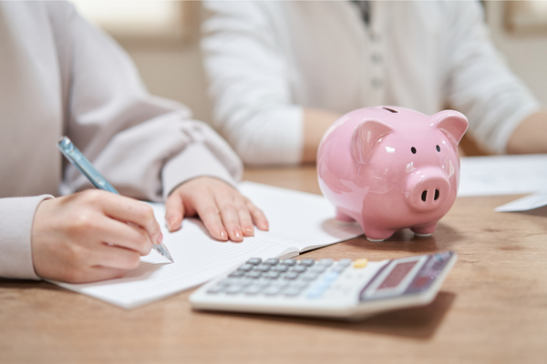 Learn How to Budget Money with These Smart Tps
