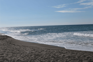La Union Travel Guide: Beaches, Bars, and More