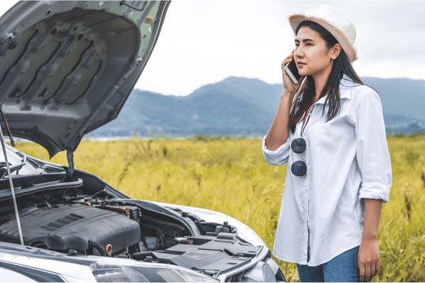 Your Car Broke Down on the Road: What to Do?