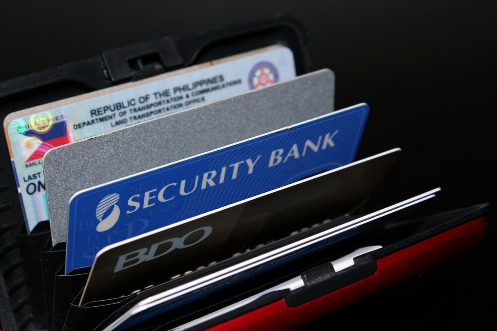 Debit Card: Your Guide to Cashless Transactions | MoneyMax.ph